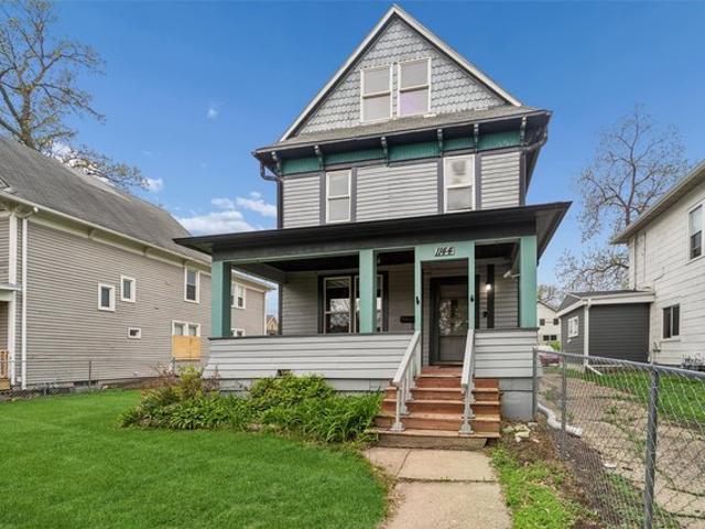 1144 27th St, Des Moines, IA 50311