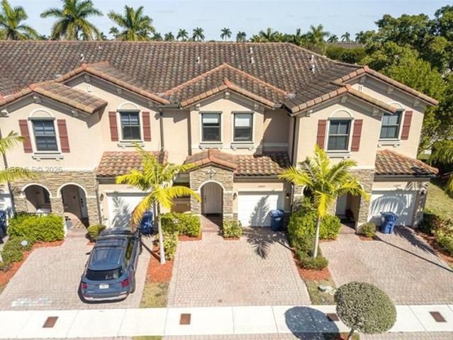 11453 SW 251st St, Homestead, FL 33032