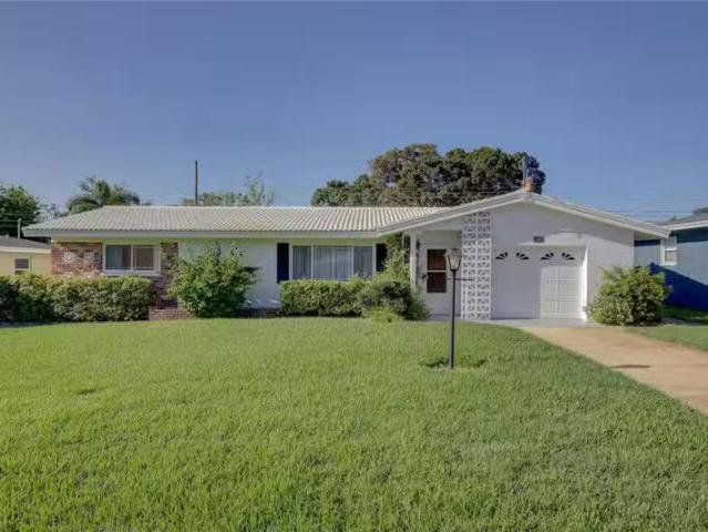 11450 81ST AVE, SEMINOLE, FL 33772 Single Family Residence For.