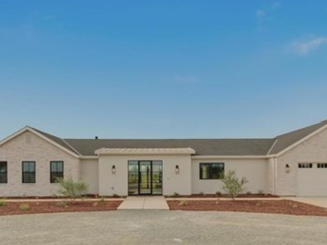 11450 E Jahant Rd, Acampo, CA 95220