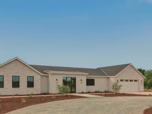 11450 E Jahant Rd, Acampo, CA 95220 | MLS #226038 | Compass