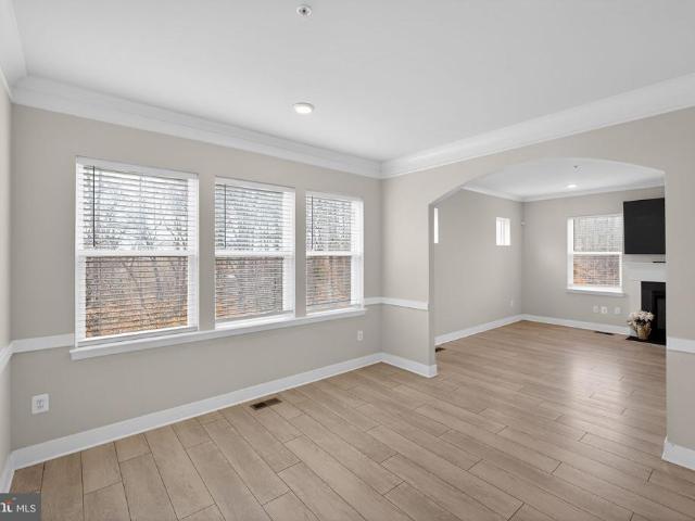 11451 Oscar Wilde Ct