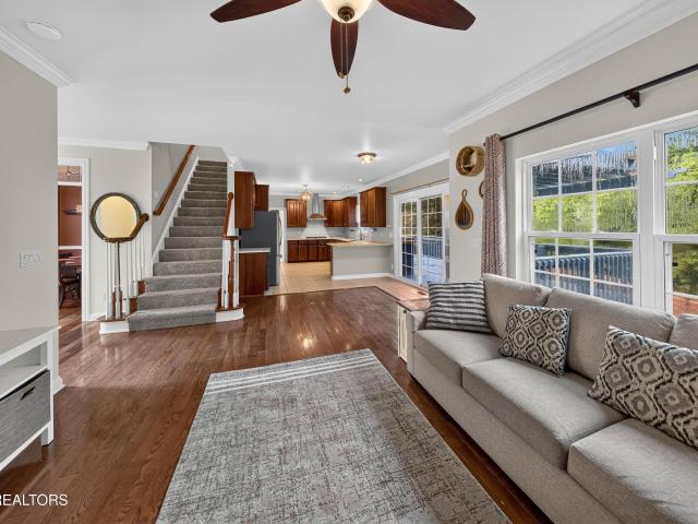 11457 Goldenview Lane