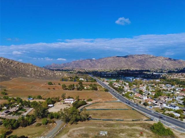 11455 Pigeon Pass