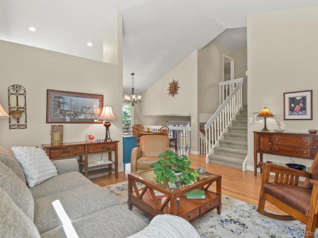 11459 King Court