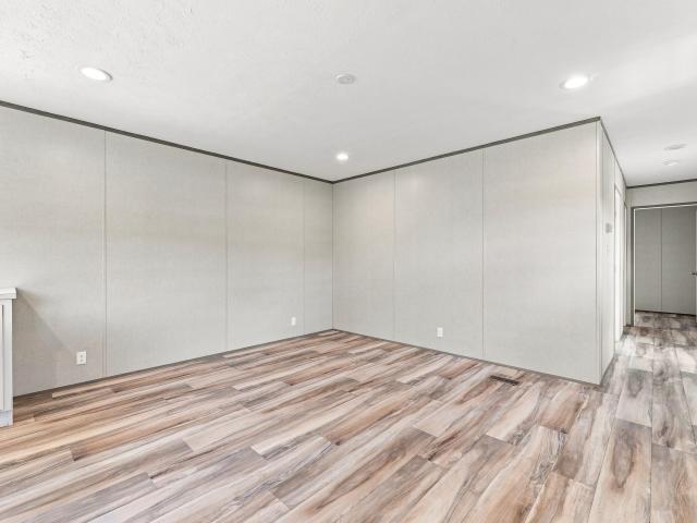 1145 Mandella Road