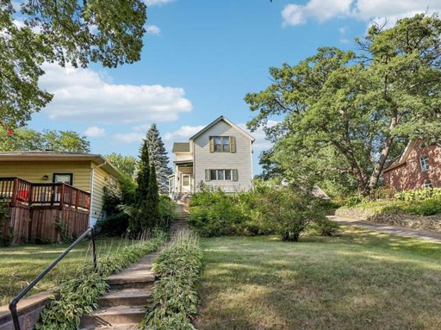 1145 Burns Ave, Saint Paul, MN 55106