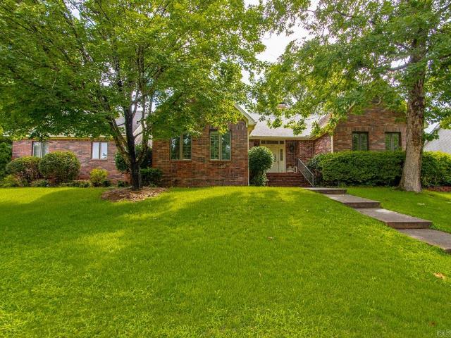 1145 Cambridge Circle
