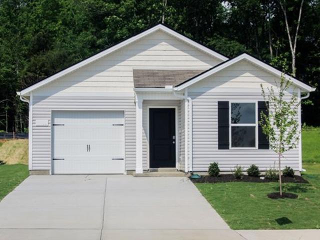 1145 Canyon Dr, Portland, TN 37148