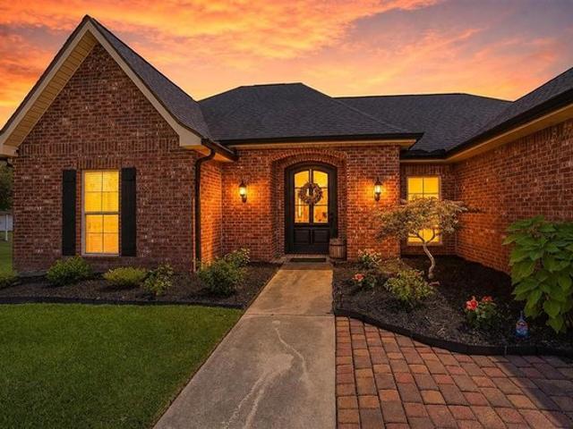1145 Kent Hill Rd, Lake Charles, LA 70605