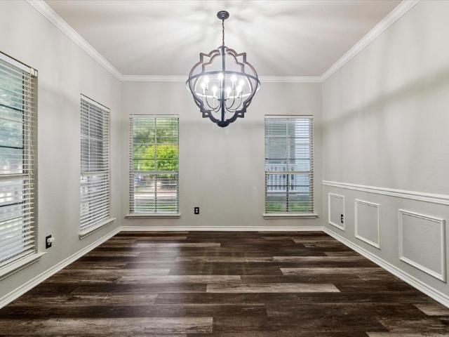 1145 King George Lane