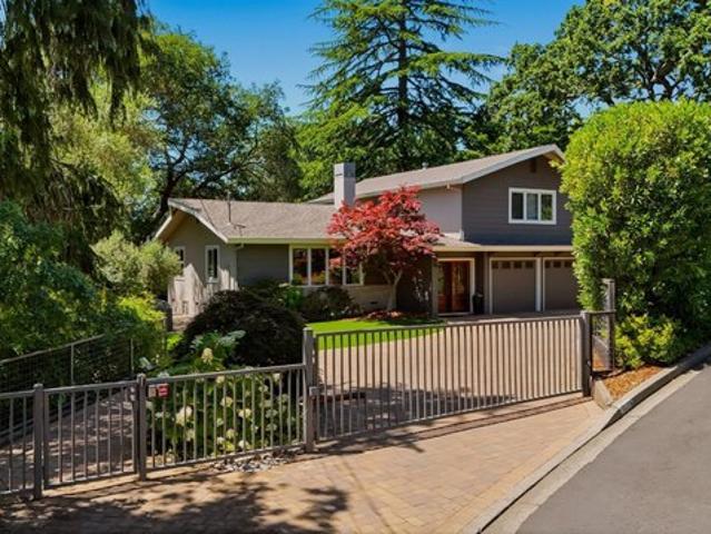 1145 Larkin Way, Napa, CA 94558