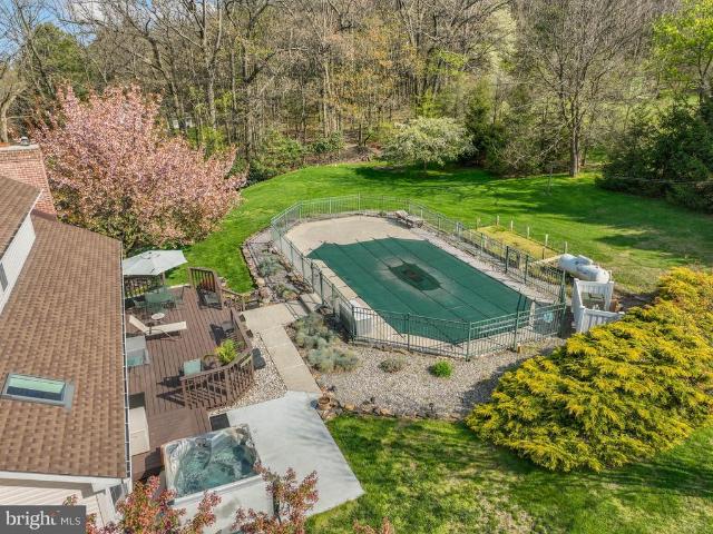 1145 Upper Nis Hollow Drive