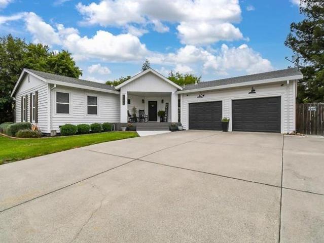 1145 Woodman Way, Dixon, CA 95620
