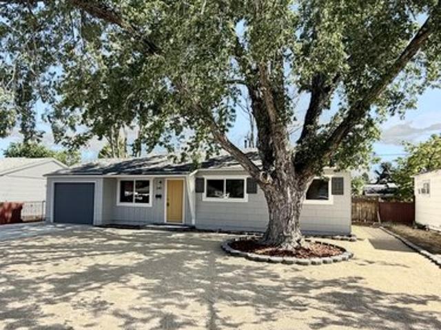 1145 York Way, Sparks, NV 89431