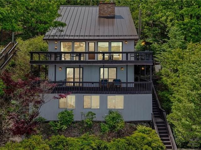 11460 W Lake Rd, Hammondsport, NY 14840