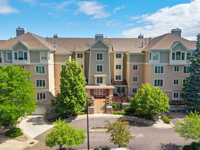 11460 Fairfield Rd W Unit 103, Minnetonka, MN 55305