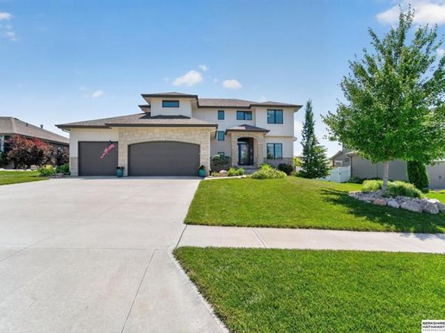 11461 Mercury St, Papillion, NE 68046