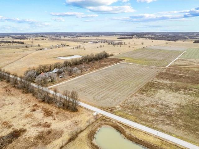 11465 W Farm Road 76 # 8, Ash Grove, MO 65604