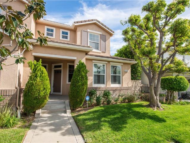 11468 Autumn Glen Ct, Porter Ranch, CA 91326 | MLS #SR26055 | Compass