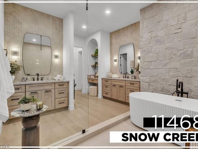 11468 Snow Creek Ave, Las Vegas, NV 89135