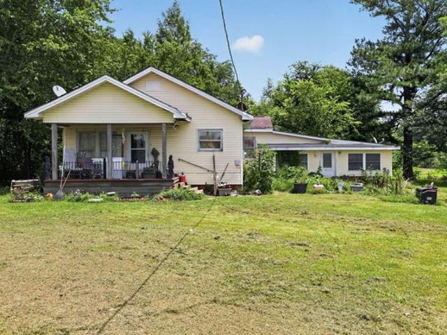 1146 McGuire Rd, Symsonia, KY 42082
