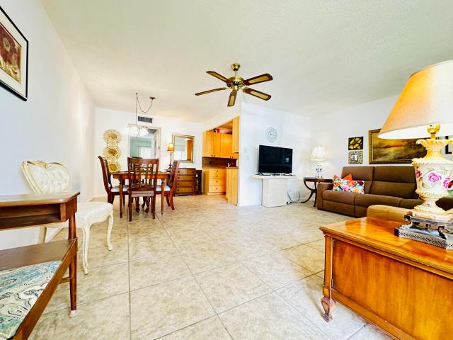 1146 Cambridge G, Deerfield Beach, FL 33442 | MLS #B26004 | Compass