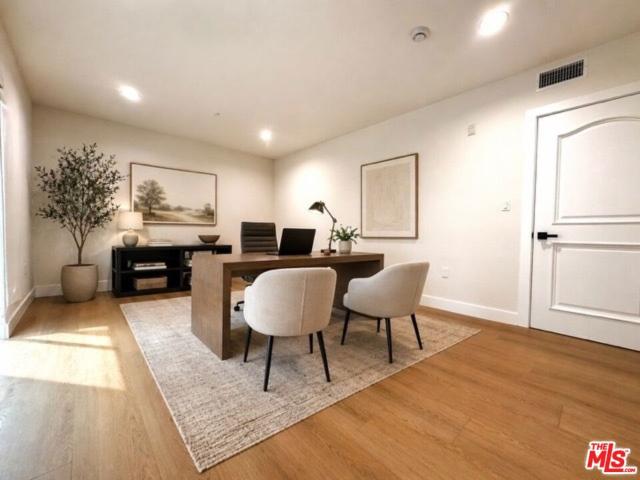 1146 Hacienda Place 3