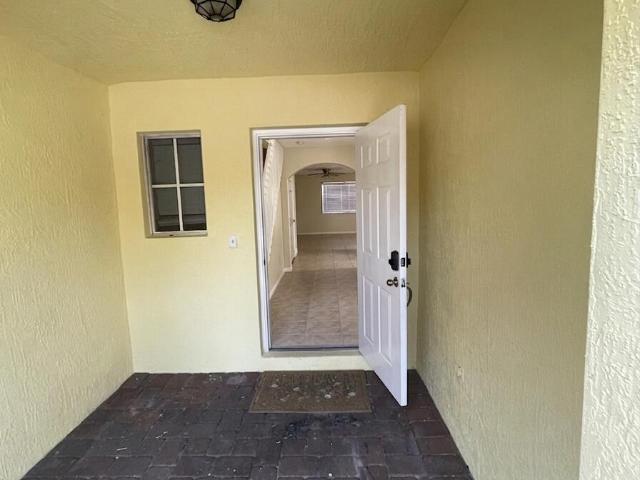 1146 Imperial Lake Rd, Lake Belvedere Estates, FL 33413 | MLS #B26008 | Compass