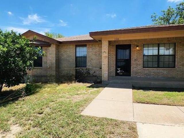 1146 Lazar Dr, Eagle Pass, TX 78852