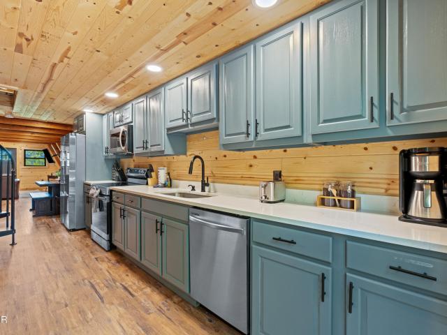 1146 Pine Mountain Road