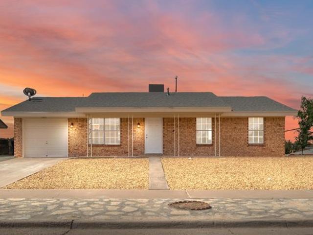 11470 Ed Merrins Dr, El Paso, TX 79936