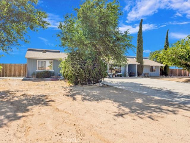 11470 Hawthorne