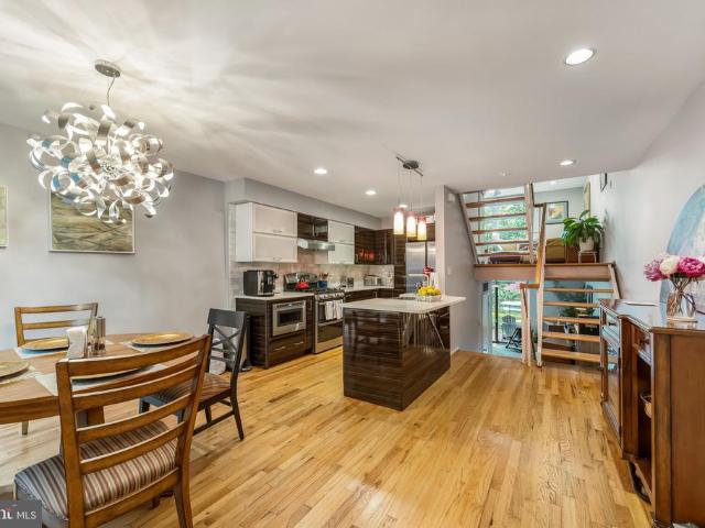 11471 W Washington Plaza W