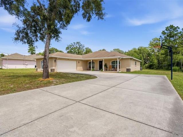 11472 Pine Warbler Ave, Brooksville, FL 34614