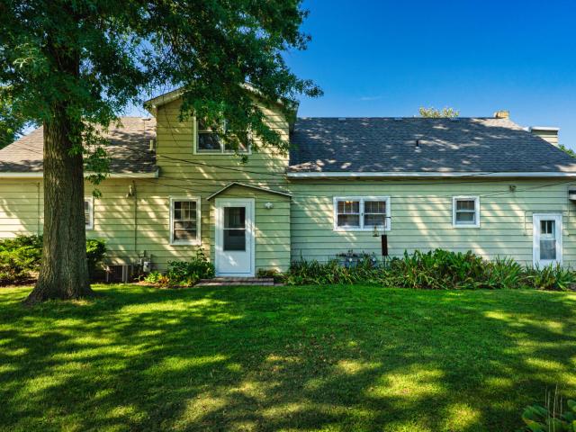 11477 N 250 W