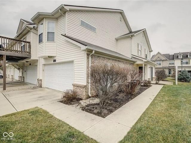11475 Clay Ct Unit 100, Fishers, IN 46037