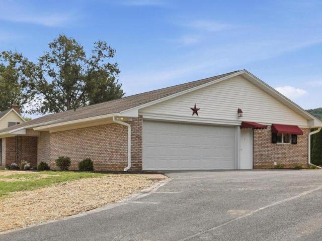 11475 Pine Hill Drive