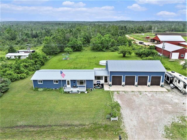 11476 Butler Rd, Cheboygan, MI