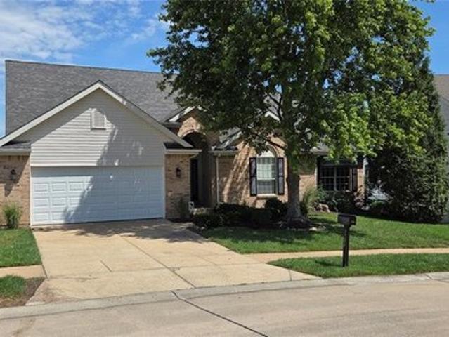 11479 Daykin Dr, Saint Louis, MO 63146