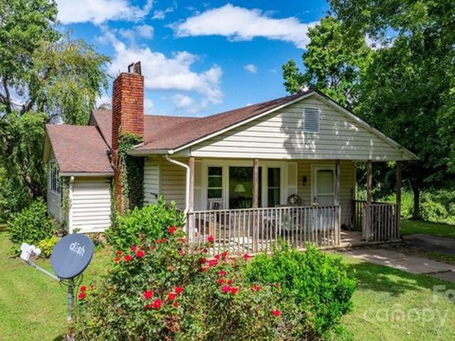 Old Linville Rd, Marion, NC 28752