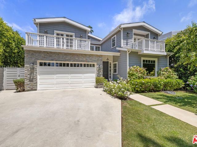 1147 Centinela Avenue