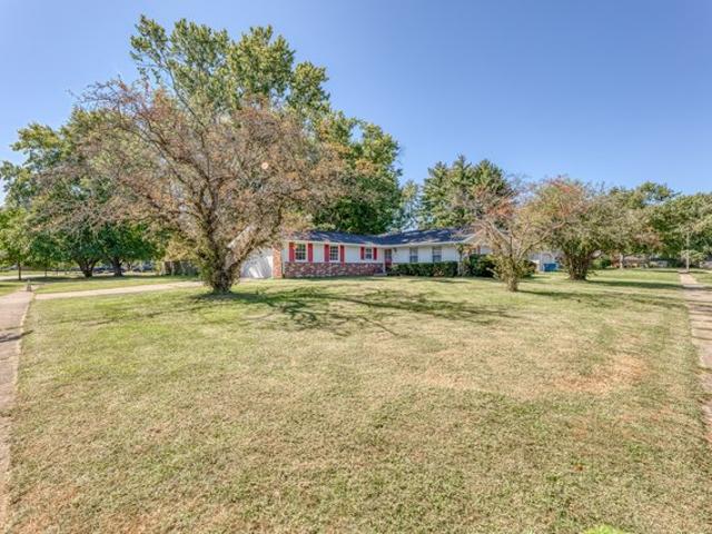 1147 Darby Ln, Indianapolis, IN 46260