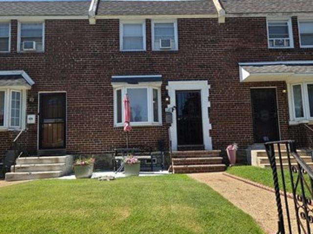 1147 E Slocum St, Philadelphia, PA 19150