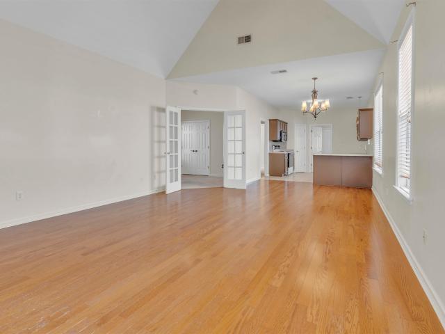 1147 harbor river cv