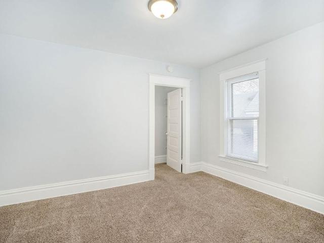 1147 Hermitage SE 2 Bedroom Apartment for Rent at 1147 Hermitage St Se, Grand Rapids, MI 49506 East Hills