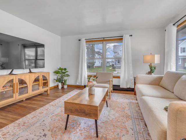 1147 Logan Ave, Sheboygan, WI 53083 | MLS #1960