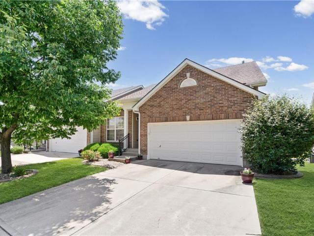1147 SW Arborfair Drive