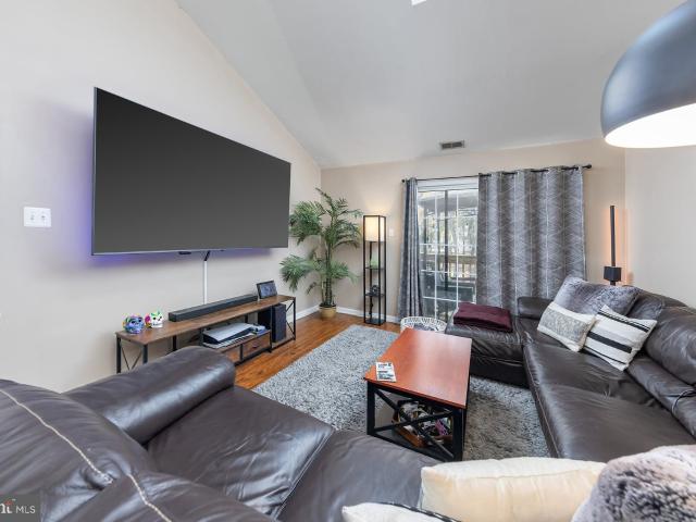 1147 Tristram Cir, Mantua, NJ 08051 | Compass