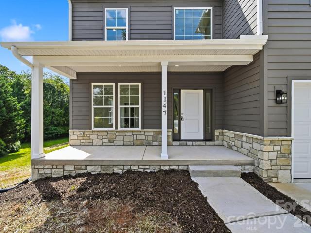 1147 10th Street Lane NW